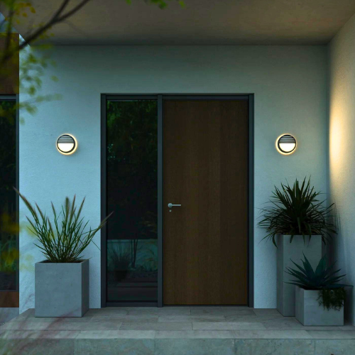 Lightup gir deg tips til utebelysning – Lightup.no