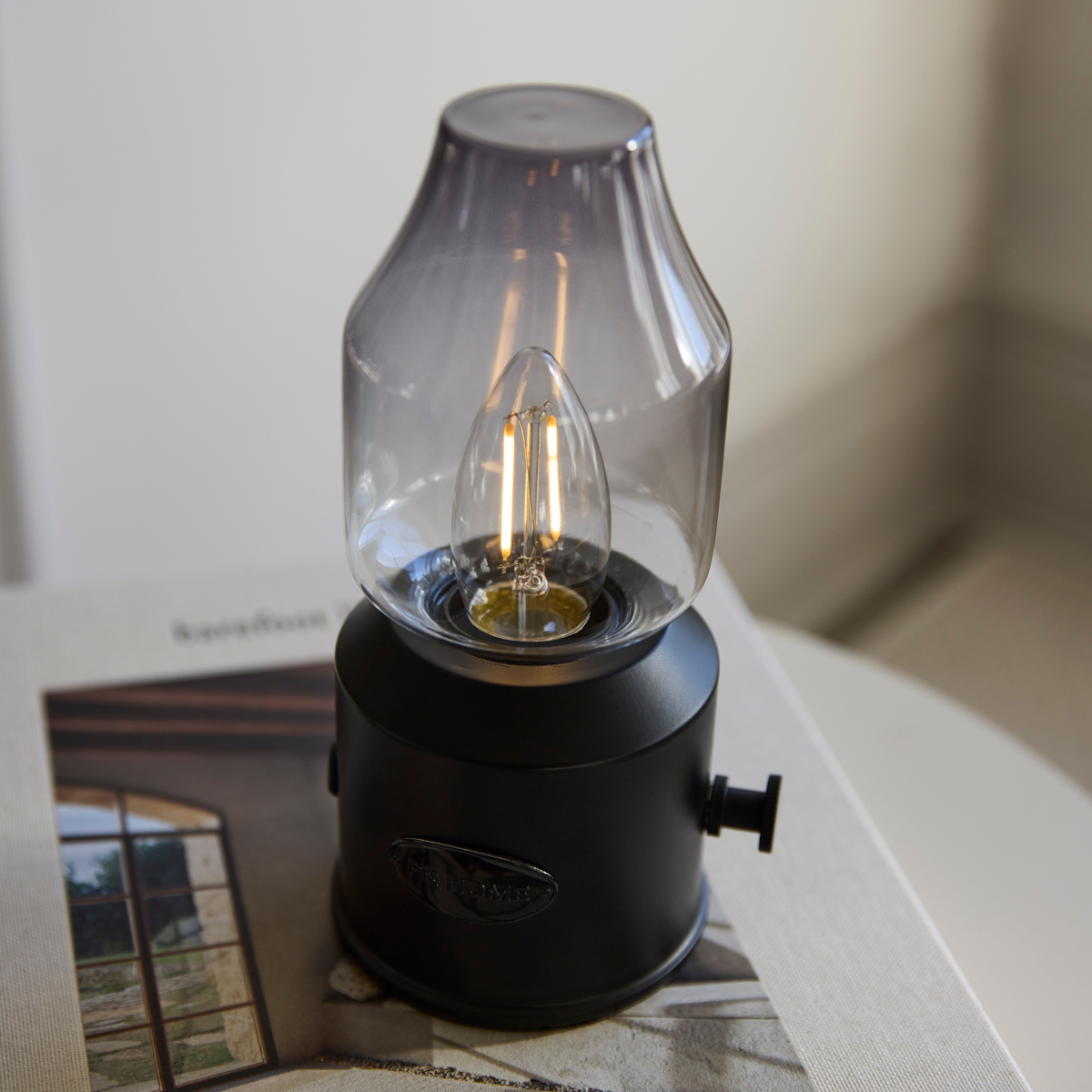 Lystra oppladbar bordlampe – Lightup.no