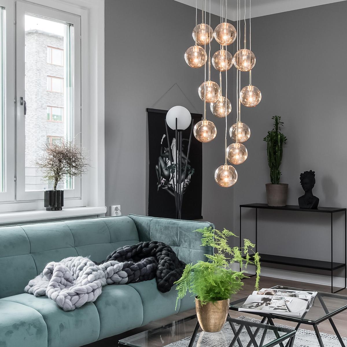 Skyfall takpendel - Røykfarget – Lightup.no