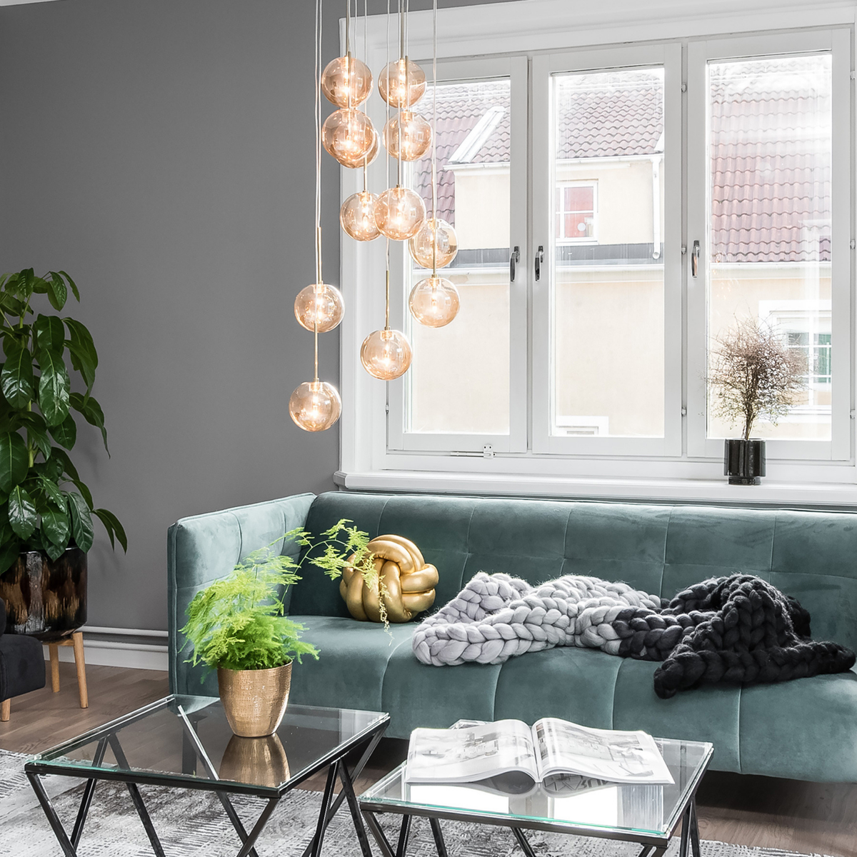 Skyfall takpendel - Røykfarget – Lightup.no